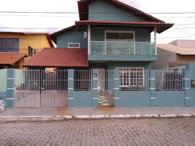 Casa / Sobrado em Condomínio para Venda em Campos dos Goytacazes/RJ Ips 3 Quartos