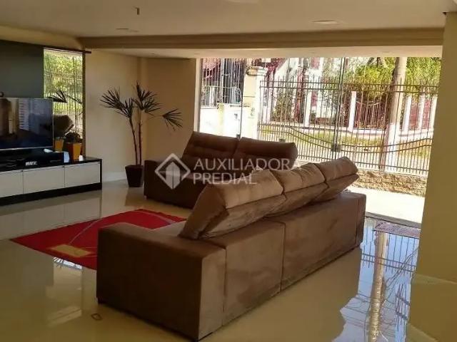 Casa / Sobrado em Condomínio para Venda em Canoas/RS Marechal Rondon 4 Quartos