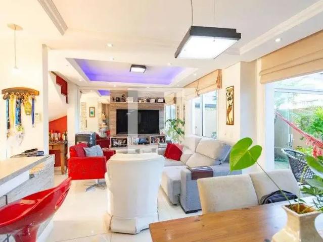 Casa / Sobrado em Condomínio para Venda em Canoas/RS Marechal Rondon 3 Quartos
