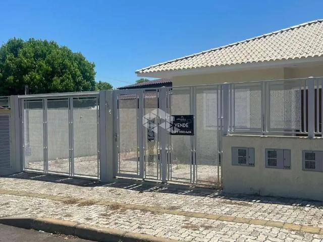 Casa / Sobrado em Condomínio para Venda em Canoas/RS Olaria 2 Quartos