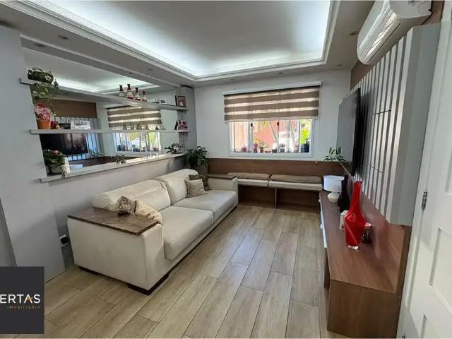 Casa / Sobrado em Condomínio para Venda em Canoas/RS Centro 4 Quartos