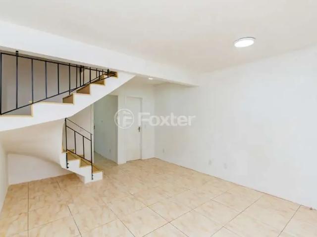 Casa / Sobrado em Condomínio para Venda em Canoas/RS Fátima 2 Quartos