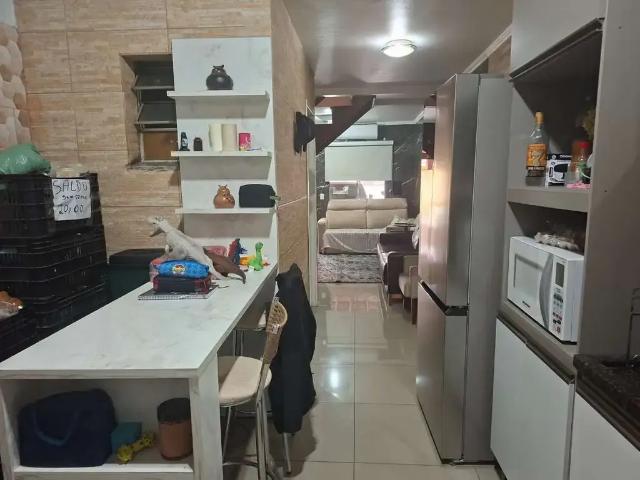 Casa / Sobrado em Condomínio para Venda em Canoas/RS Fátima 2 Quartos