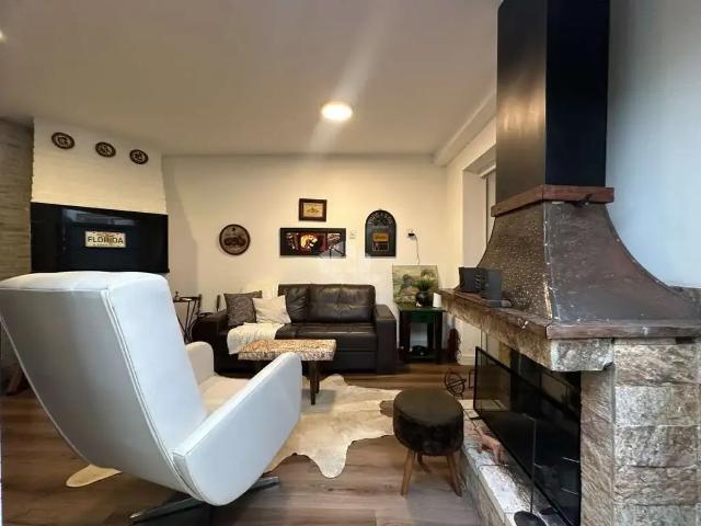 Casa / Sobrado em Condomínio para Venda em Canoas/RS Fátima 3 Quartos