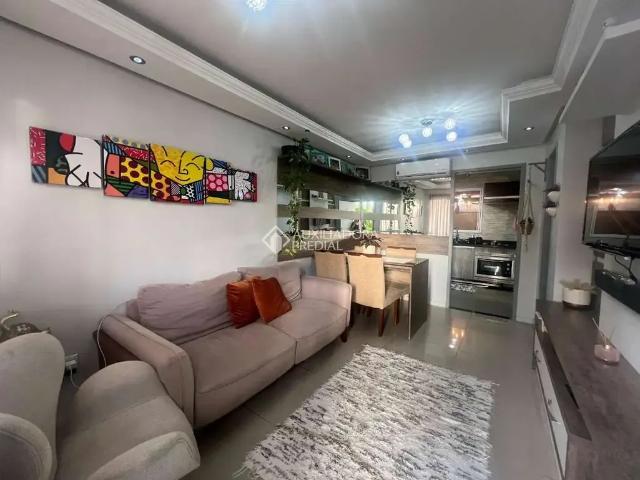 Casa / Sobrado em Condomínio para Venda em Canoas/RS Igara 2 Quartos