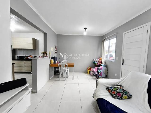 Casa / Sobrado em Condomínio para Venda em Canoas/RS Igara 3 Quartos
