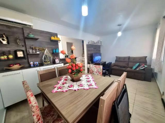 Casa / Sobrado em Condomínio para Venda em Canoas/RS Igara 3 Quartos