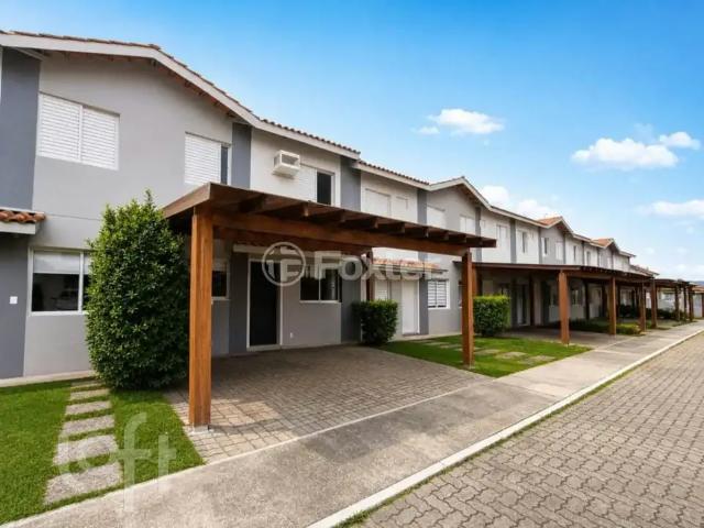 Casa / Sobrado em Condomínio para Venda em Canoas/RS Igara 3 Quartos