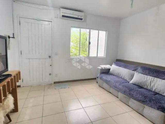 Casa / Sobrado em Condomínio para Venda em Canoas/RS Rio Branco 3 Quartos