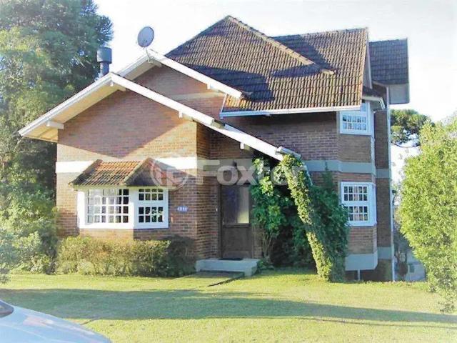 Casa / Sobrado em Condomínio para Venda em Canela/RS Centro 3 Quartos