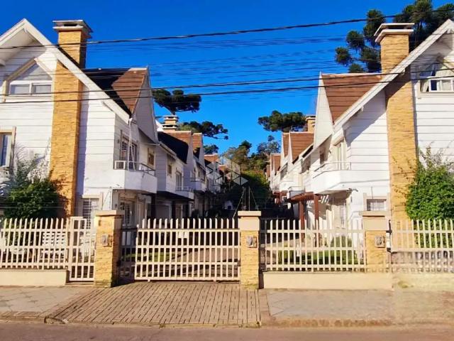 Casa / Sobrado em Condomínio para Venda em Canela/RS Centro 3 Quartos