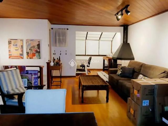 Casa / Sobrado em Condomínio para Venda em Canela/RS Suzana 3 Quartos
