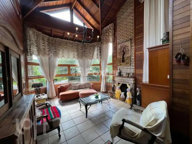 Casa / Sobrado em Condomínio para Venda em Canela/RS Santa Terezinha 3 Quartos