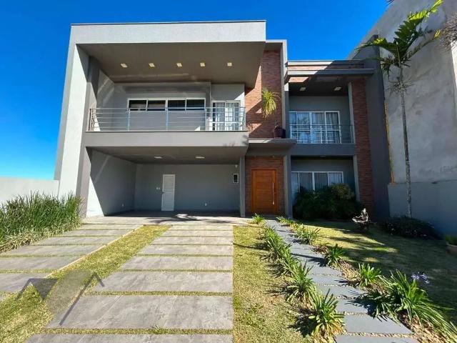 Casa / Sobrado em Condomínio para Venda em Cascavel/PR Cataratas 5 Quartos