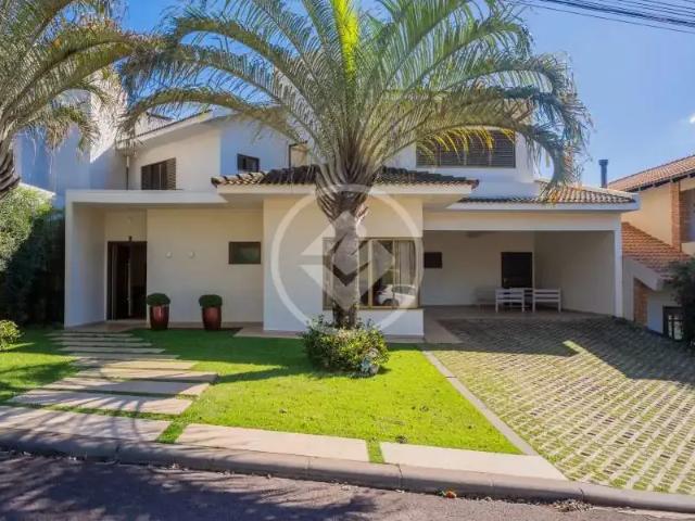 Casa / Sobrado em Condomínio para Venda em Cascavel/PR Centro 2 Quartos