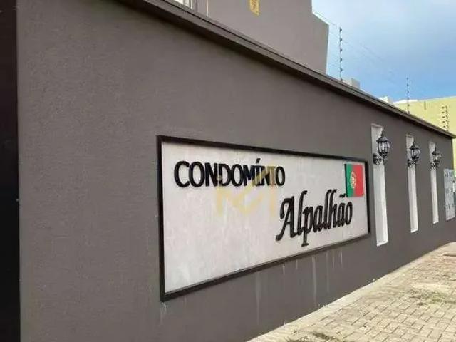 Casa / Sobrado em Condomínio para Venda em Cascavel/PR São Cristóvão 2 Quartos