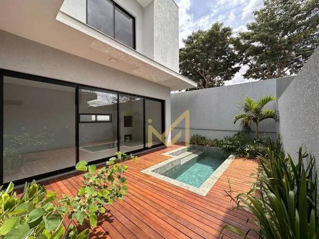 Casa / Sobrado em Condomínio para Venda em Cascavel/PR Santa Cruz 4 Quartos