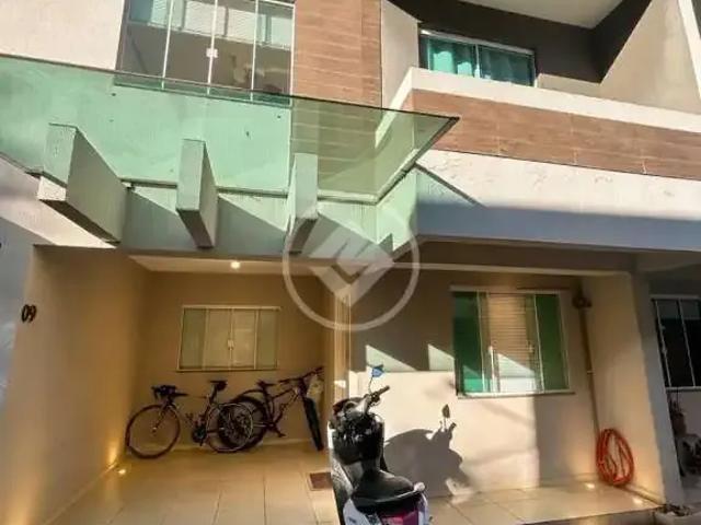 Casa / Sobrado em Condomínio para Venda em Cascavel/PR Parque Verde 3 Quartos