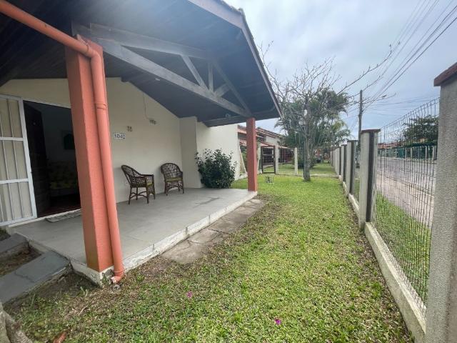Casa / Sobrado em Condomínio para Venda em Capão da Canoa/RS Capão Novo 2 Quartos