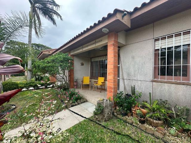 Casa / Sobrado em Condomínio para Venda em Capão da Canoa/RS Capão Novo 2 Quartos