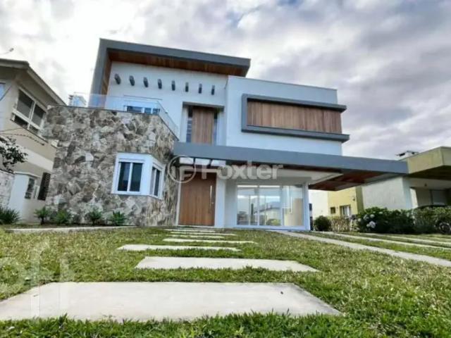 Casa / Sobrado em Condomínio para Venda em Capão da Canoa/RS Centro 4 Quartos