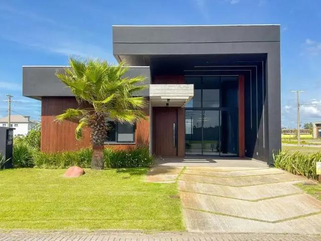Casa / Sobrado em Condomínio para Venda em Capão da Canoa/RS Curumim 4 Quartos