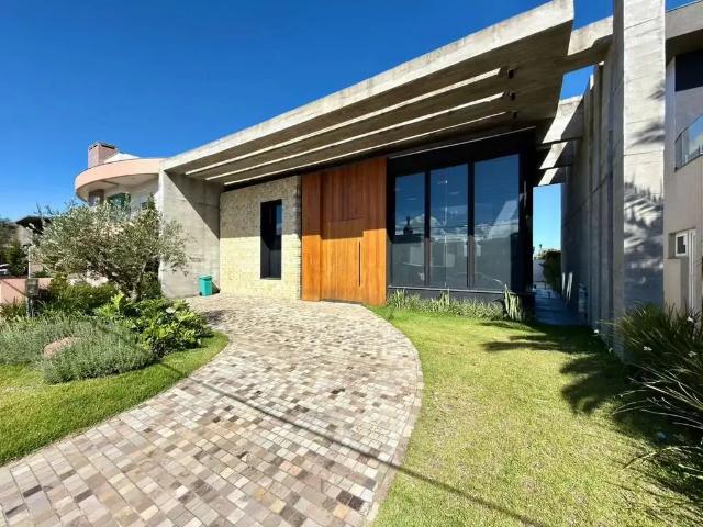 Casa / Sobrado em Condomínio para Venda em Capão da Canoa/RS Velas Da Marina 4 Quartos