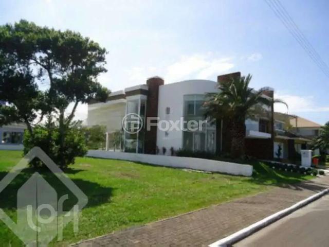 Casa / Sobrado em Condomínio para Venda em Capão da Canoa/RS Zona Nova 5 Quartos