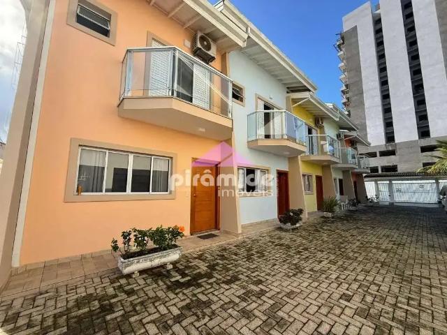 Casa / Sobrado em Condomínio para Venda em Caraguatatuba/SP Balneário Gardem Mar 2 Quartos