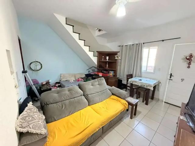 Casa / Sobrado em Condomínio para Venda em Caraguatatuba/SP Balneário dos Golfinhos 2 Quartos