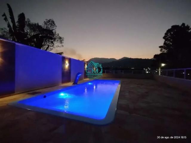 Casa / Sobrado em Condomínio para Venda em Caraguatatuba/SP Capricórnio II 2 Quartos