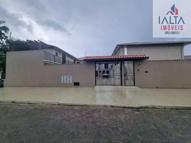 Casa / Sobrado em Condomínio para Venda em Caraguatatuba/SP Indaiá 3 Quartos