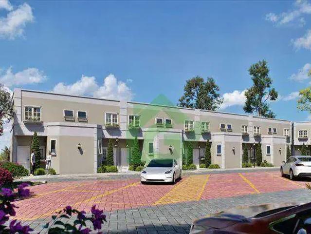 Casa / Sobrado em Condomínio para Venda em Caraguatatuba/SP Jaraguazinho 2 Quartos