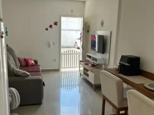Casa / Sobrado em Condomínio para Venda em Caraguatatuba/SP Jardim do Sol 2 Quartos
