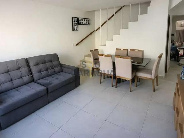 Casa / Sobrado em Condomínio para Venda em Caraguatatuba/SP Martim de Sá 2 Quartos