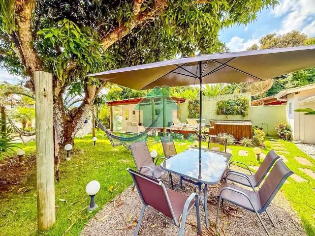 Casa / Sobrado em Condomínio para Venda em Caraguatatuba/SP Mar Verde 3 Quartos