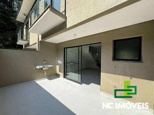 Casa / Sobrado em Condomínio para Venda em Caraguatatuba/SP Massaguaçu 2 Quartos