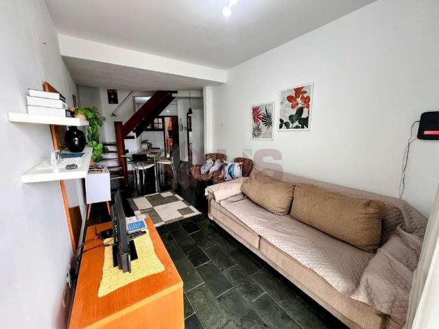 Casa / Sobrado em Condomínio para Venda em Caraguatatuba/SP Massaguaçu 2 Quartos