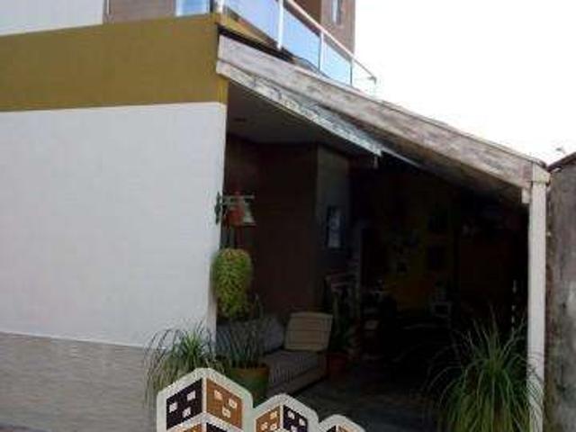 Casa / Sobrado em Condomínio para Venda em Caraguatatuba/SP Massaguaçu 2 Quartos