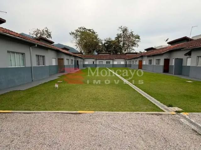 Casa / Sobrado em Condomínio para Venda em Caraguatatuba/SP Massaguaçu 2 Quartos