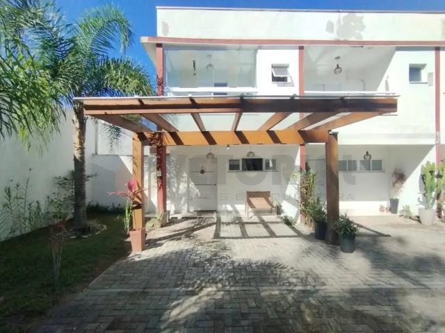 Casa / Sobrado em Condomínio para Venda em Caraguatatuba/SP Massaguaçu 2 Quartos