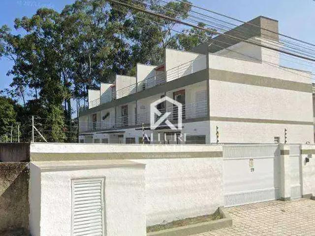 Casa / Sobrado em Condomínio para Venda em Caraguatatuba/SP Massaguaçu 3 Quartos