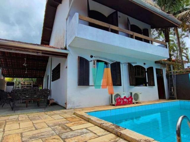 Casa / Sobrado em Condomínio para Venda em Caraguatatuba/SP Massaguaçu 3 Quartos