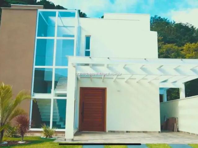 Casa / Sobrado em Condomínio para Venda em Caraguatatuba/SP Massaguaçu 4 Quartos