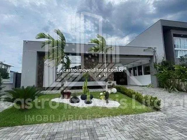 Casa / Sobrado em Condomínio para Venda em Caraguatatuba/SP Massaguaçu 4 Quartos