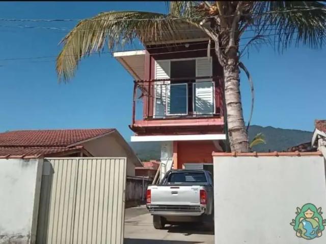 Casa / Sobrado em Condomínio para Venda em Caraguatatuba/SP Pegorelli 3 Quartos