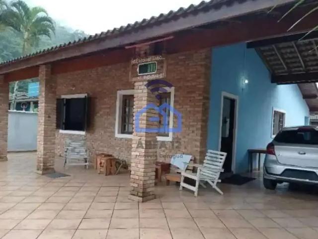 Casa / Sobrado em Condomínio para Venda em Caraguatatuba/SP Praia da Cocanha 3 Quartos
