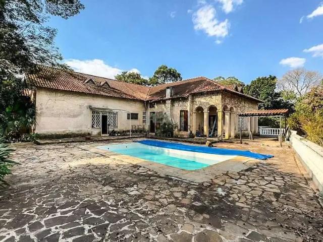 Casa / Sobrado em Condomínio para Venda em Carapicuíba/SP Conjunto Habitacional Presidente Castelo Branco 9 Quartos