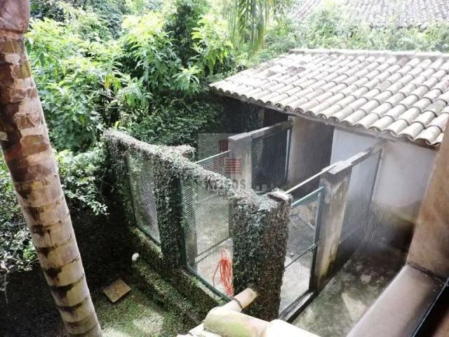 Casa / Sobrado em Condomínio para Venda em Carapicuíba/SP Chácara Vale do Rio Cotia 5 Quartos