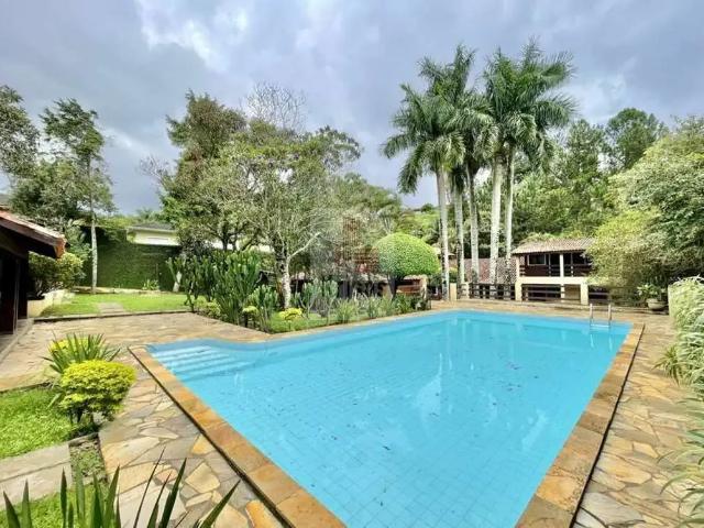 Casa / Sobrado em Condomínio para Venda em Carapicuíba/SP Chácara de La Rocca 4 Quartos